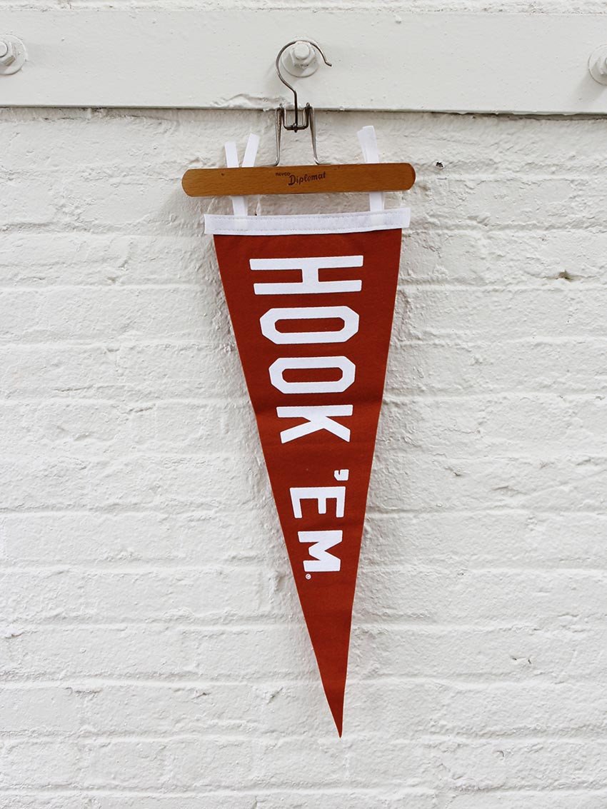 Hook Em | University of Texas Pennant – Old Try